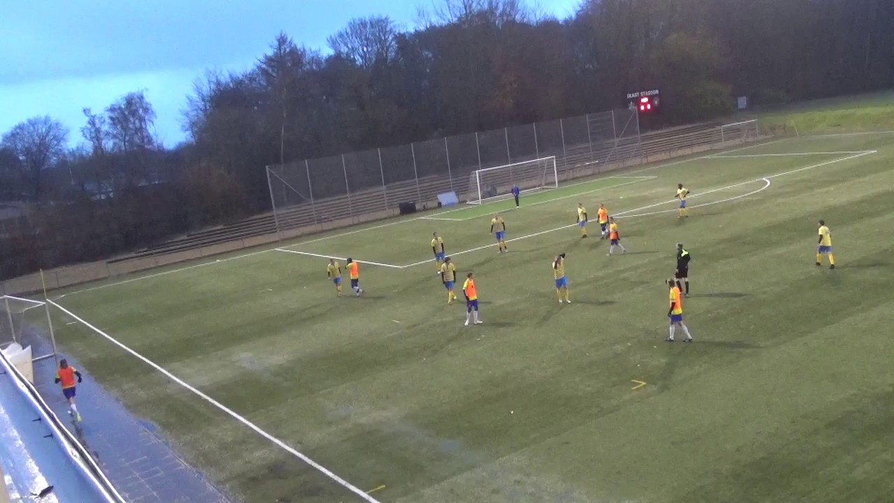 Ikast fc Skanderborg 1 halvleg - YouTube