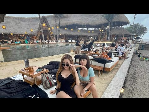 DINAR CANDY, MAMI SISCA DAN SAFA MARWAH BANGUN TIDUR, PANTAI HINGGA CLUBING