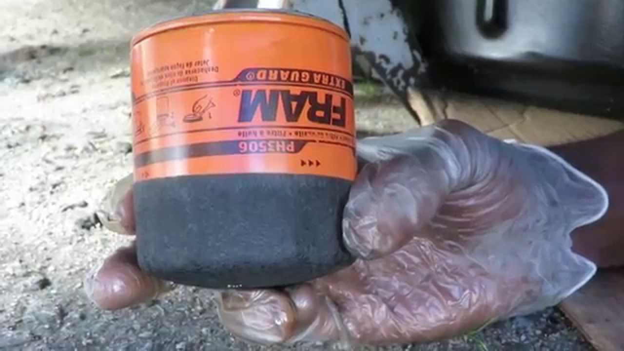 ⭐ 2004 Chevy Corvette - Oil Change - YouTube
