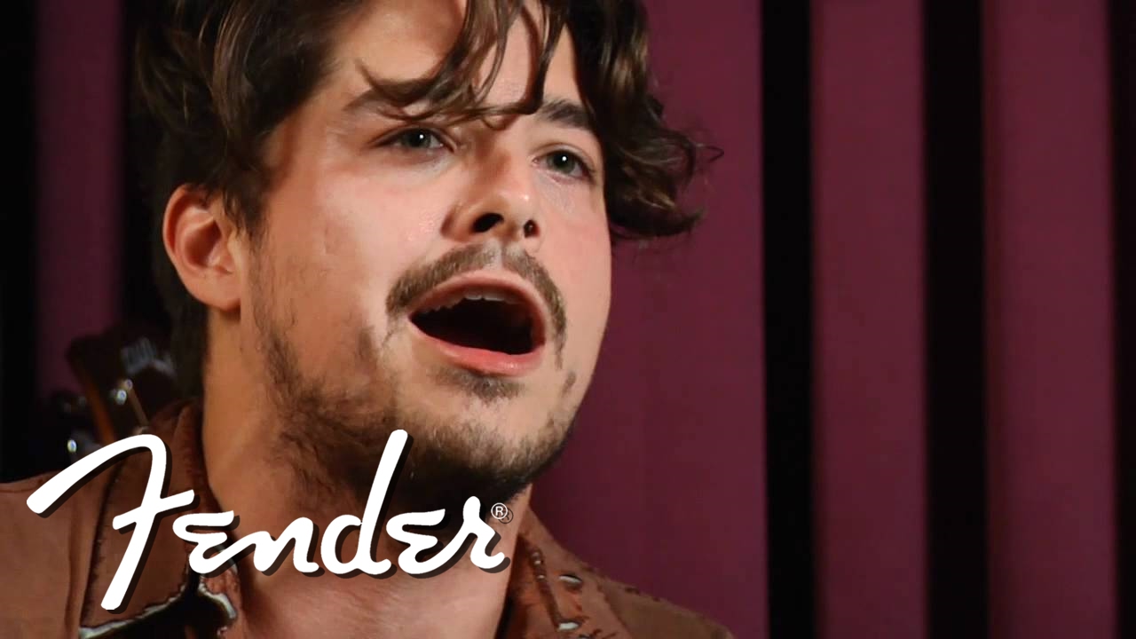 Delta Spirit's Matt Vasquez Performs "Trashcan" | Fender - YouTube