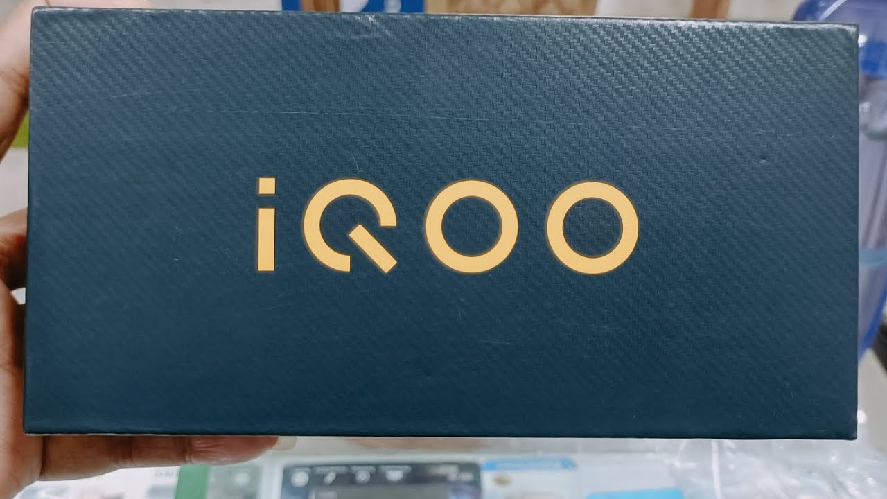 i QOO Mobile Unboxing - YouTube