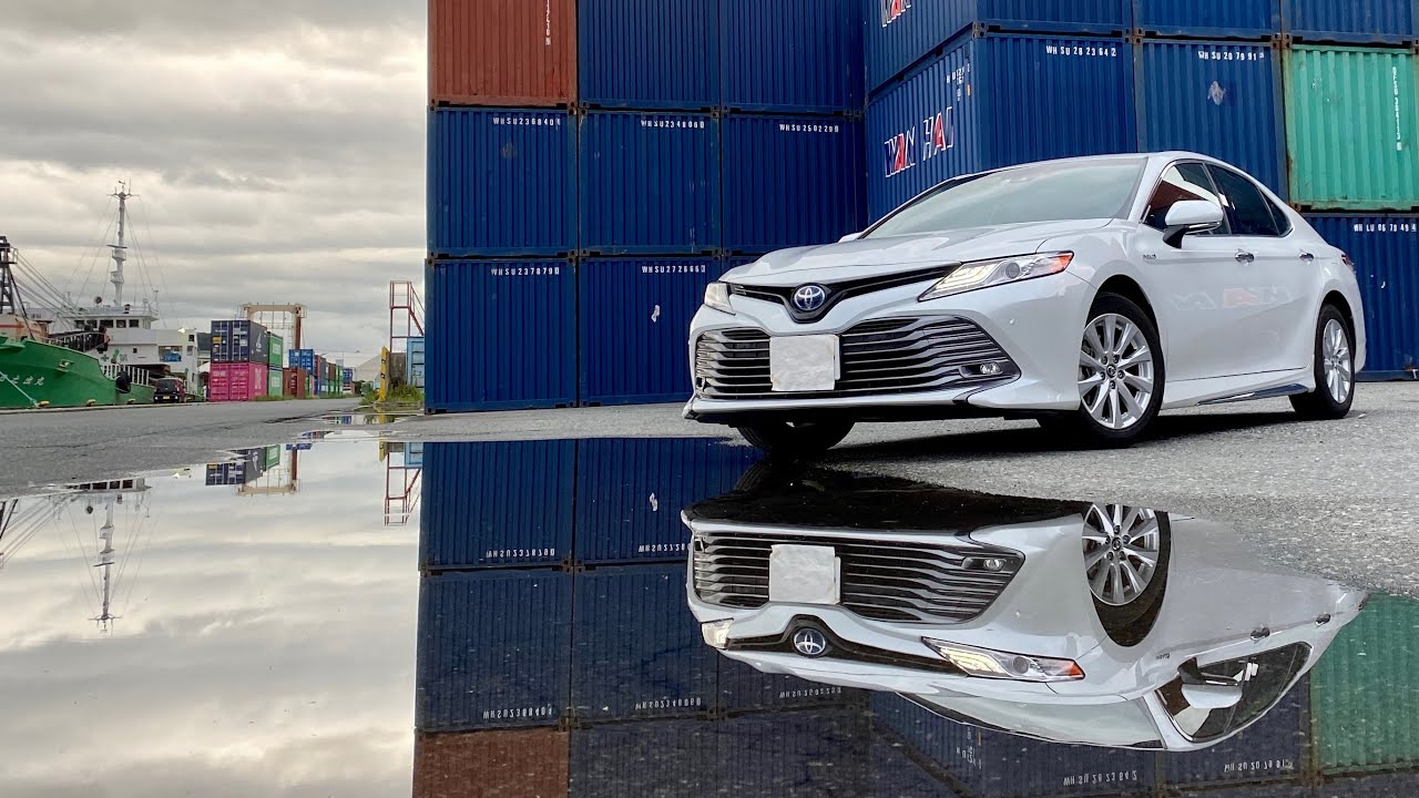 【TOYOTA】Beautiful Monster CAMRY HYBRID - YouTube