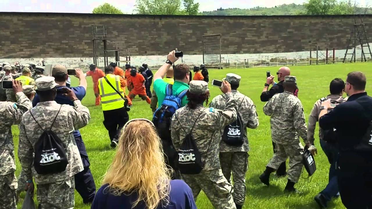 Mock Prison Riot 2016 - National Gaurd - 4 May 2016 - YouTube