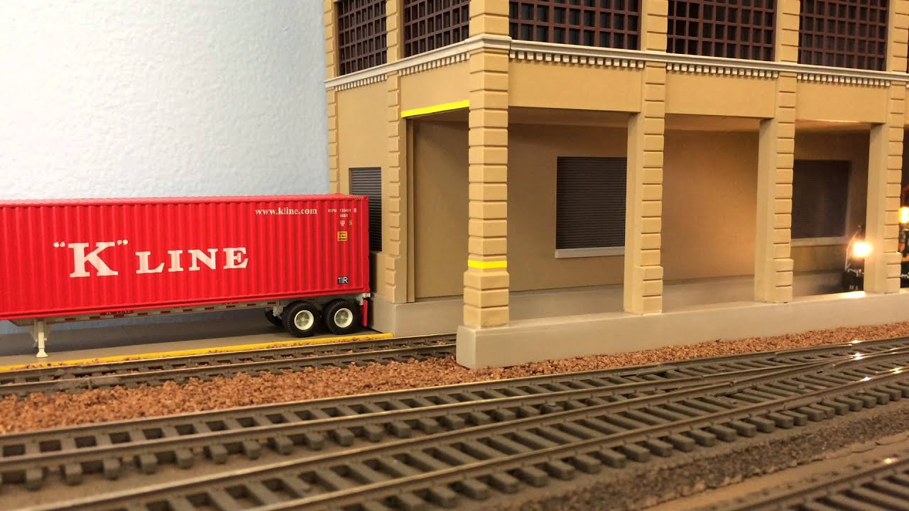 HO Scale test run (new cell phone) - YouTube