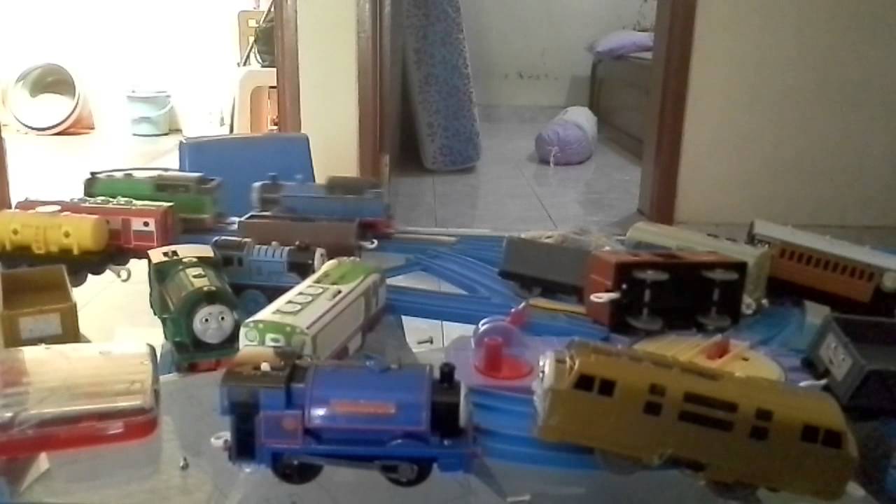 Tomy percy and trackmaster thomas running together - YouTube