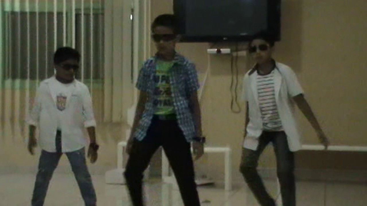 Joyal Aluma doluma dance - YouTube