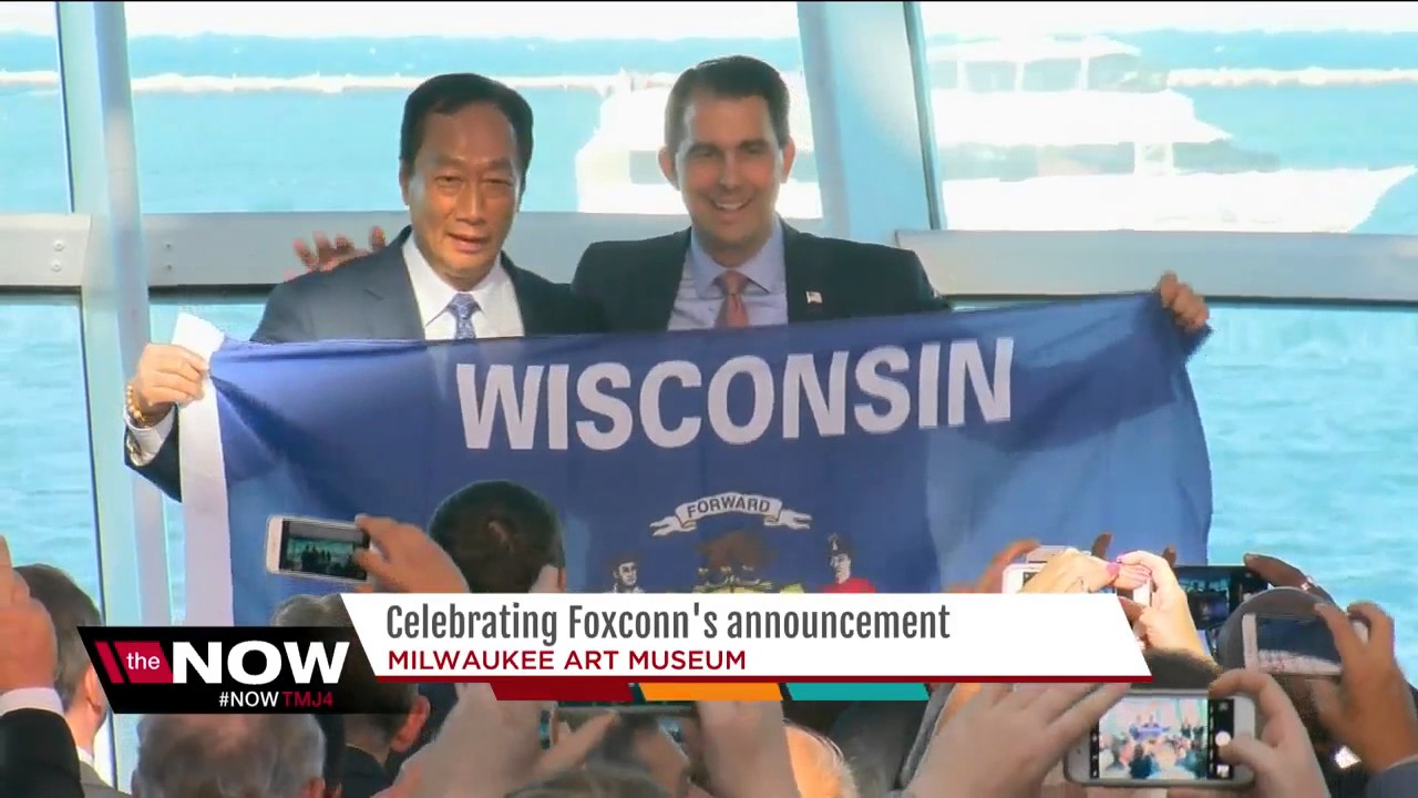 Scott Walker signs Memorandum of Understanding for Foxconn plant - YouTube