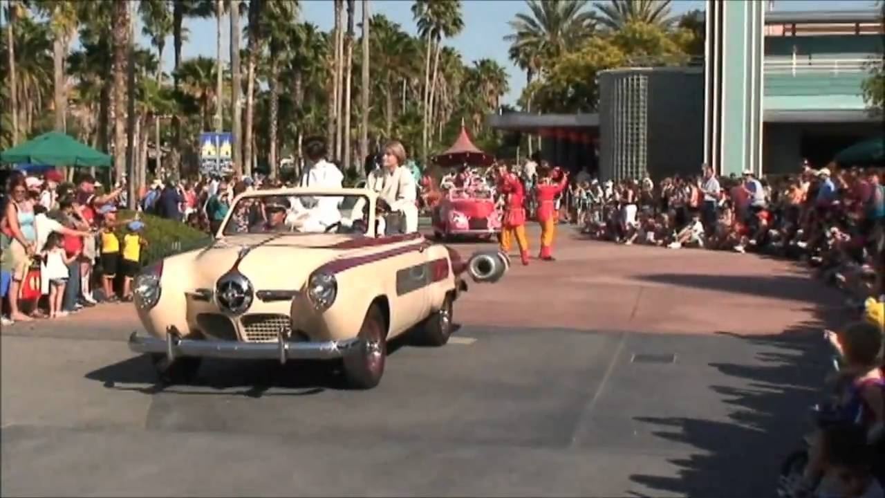 Disney Stars and Motor Cars Parade @ Walt Disney World MGM Studios ...
