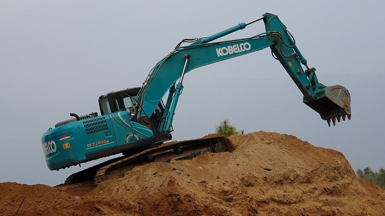Hyundai 220 Excavator-Kobelco 220 Excavator Cutting Hill- Hilly Road ...