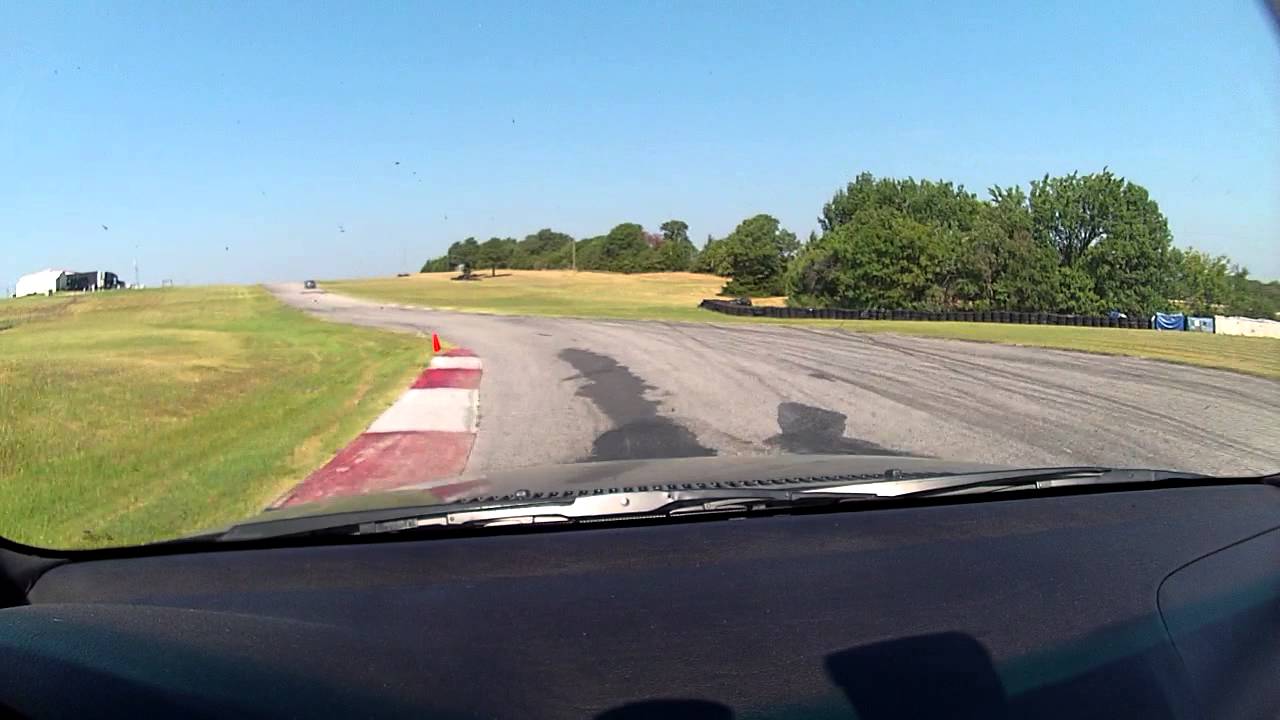 Hallett Motor Racing Circuit...3 laps. 9/8/13 - YouTube