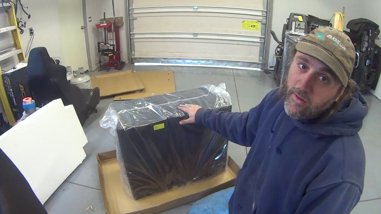 HUSKY TOOL CABINETS FOR MY GARAGE - YouTube