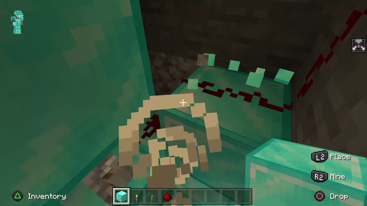 Minecraft - How To Build *Awesome* Underground Bunker - YouTube