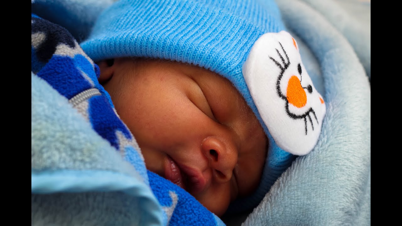 Shushing Noise For Colicky Baby/ SHHHHH/ Baby Shusher - YouTube