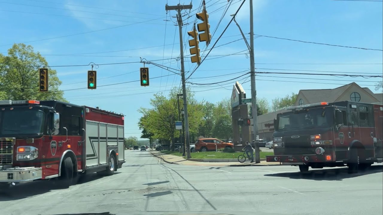 Back-to-Back Car Crashes: Shocking Moments Captured - YouTube
