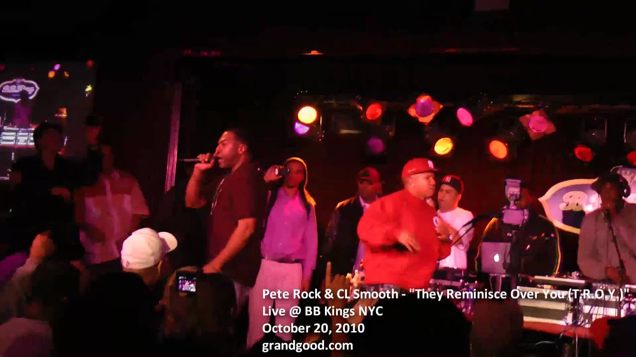 Pete Rock & CL Smooth - They Reminisce Over You (T.R.O.Y.) Live - YouTube