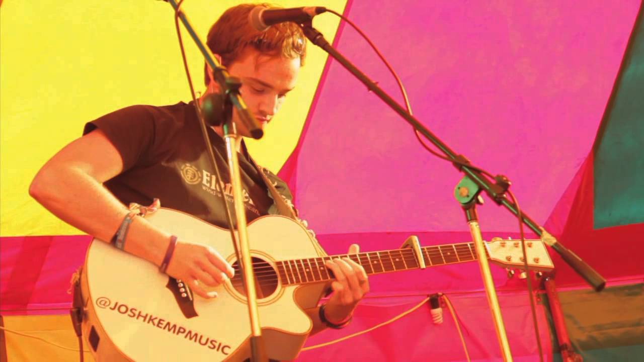 The Plug - Josh Kemp (At Y Not Festival) - YouTube