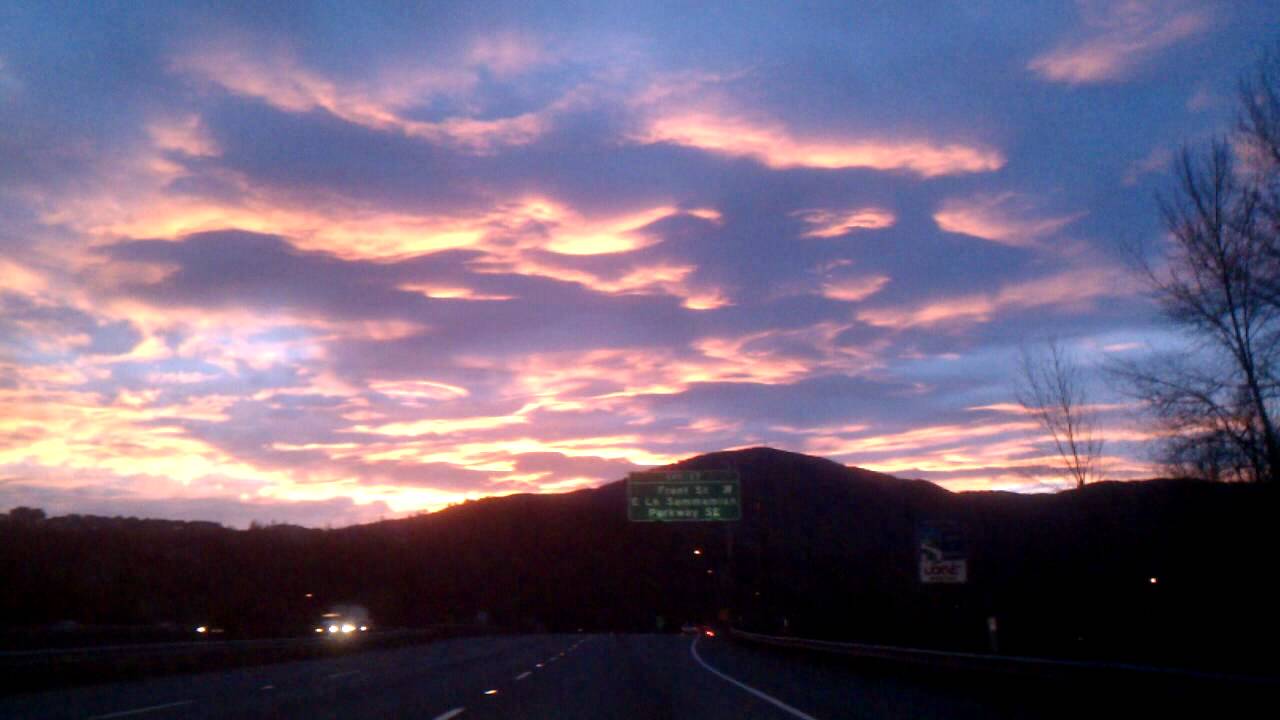 -- Weather Share -- Issaquah,WA 1/4/12 @ 7:55AM - YouTube