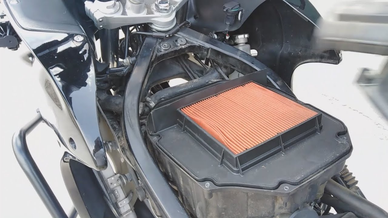 mastorakos: ΑΛΛΑΓΗ ΦΙΛΤΡΟΥ ΑΕΡΑ ΣΕ HONDA XLV 1000 VARADERO - YouTube