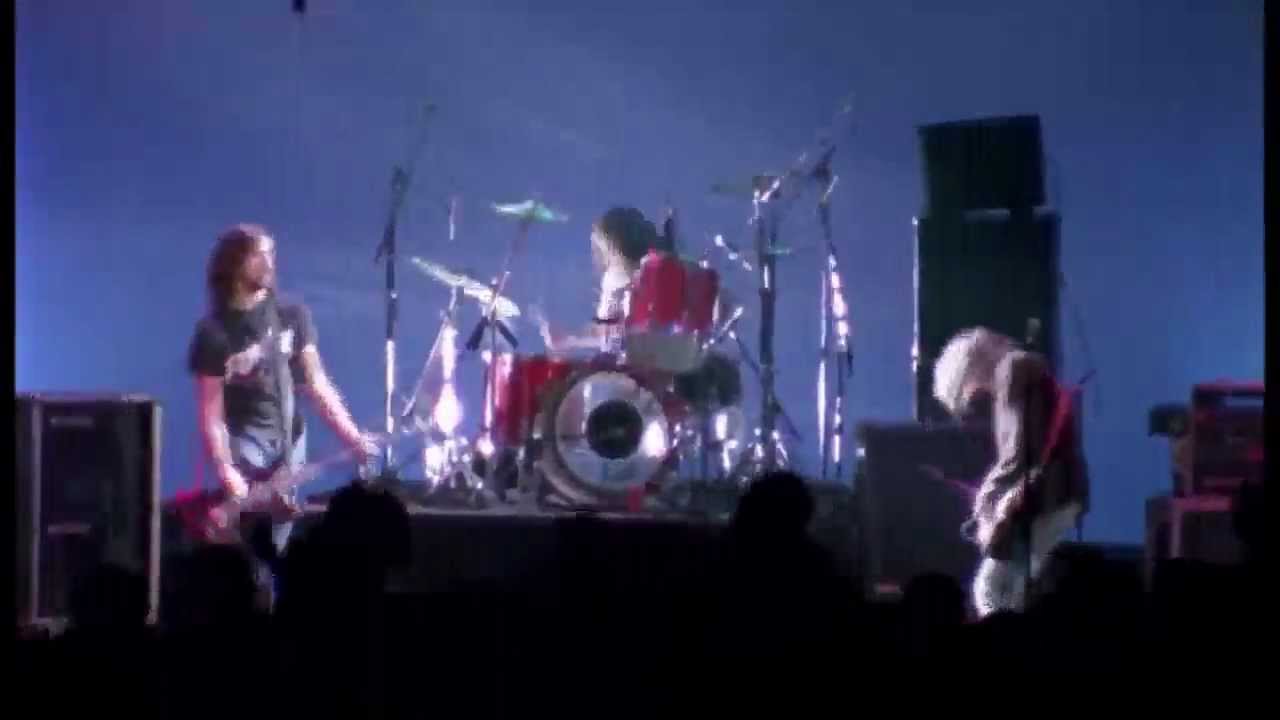 Nirvana-School live at the Paramount - YouTube