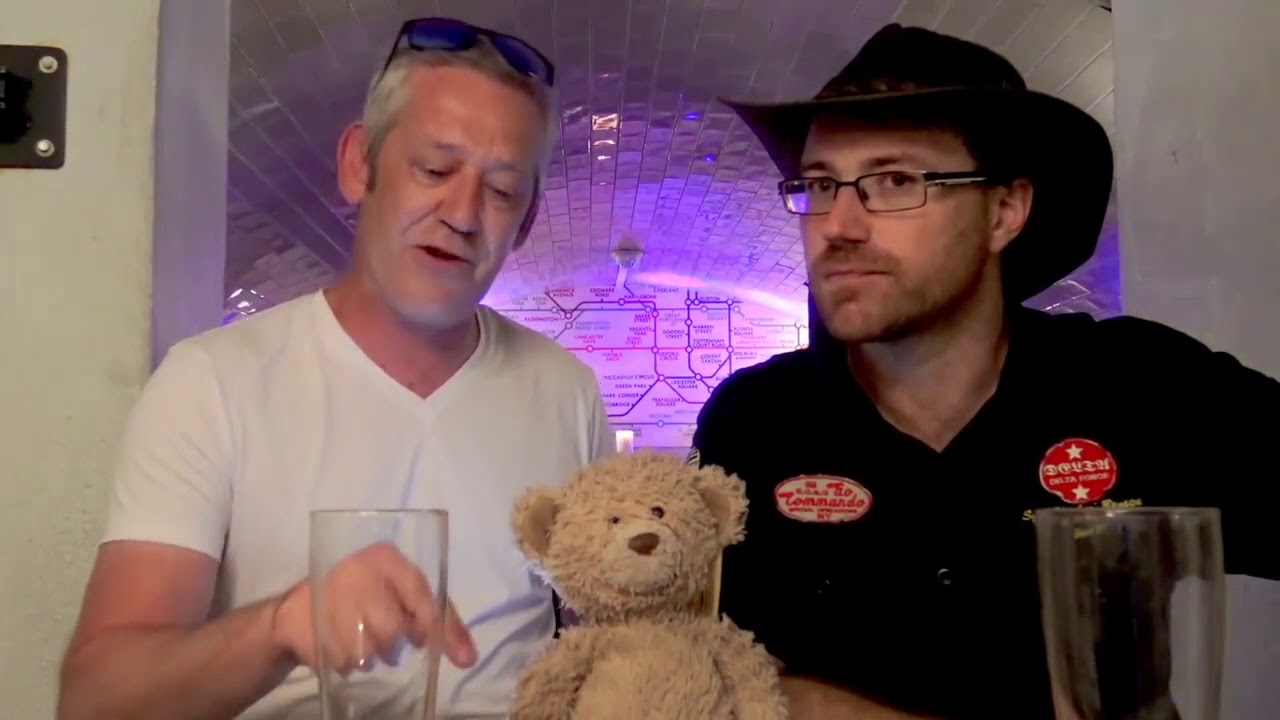 3 blokes about Brexit - YouTube