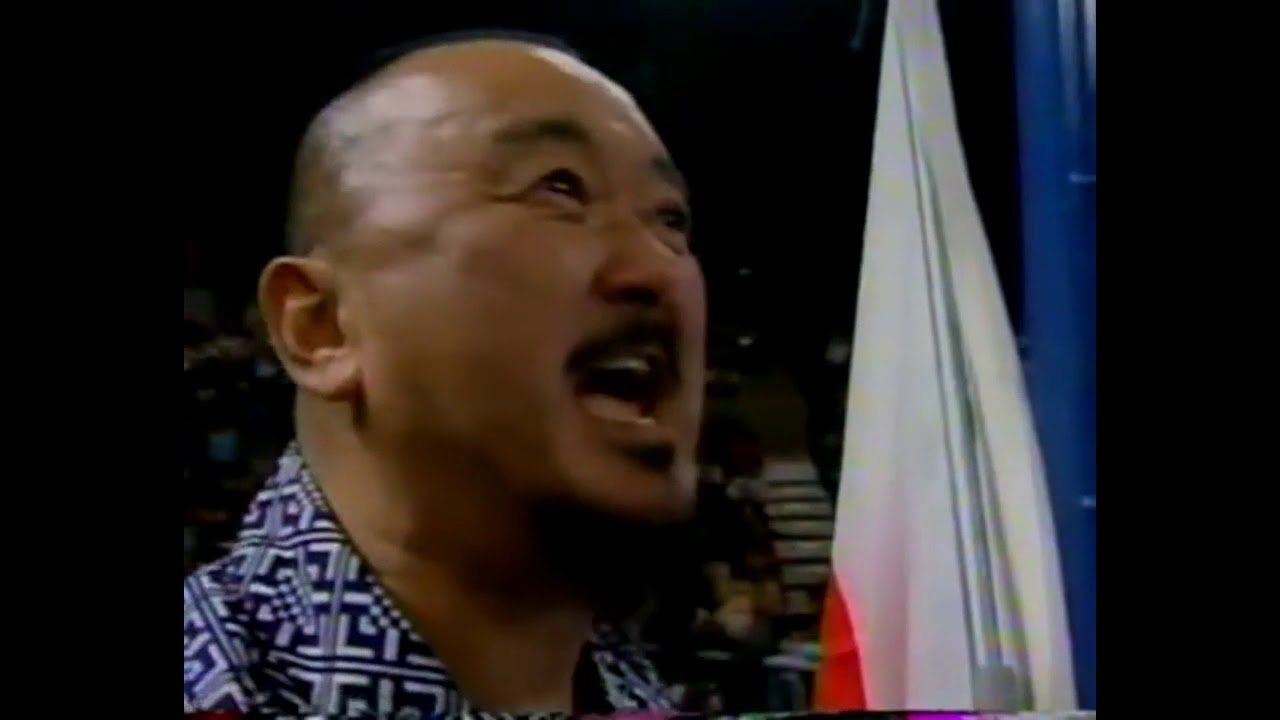 Yokozuna vs Jobber Brian West WWF Superstars 1993 - YouTube