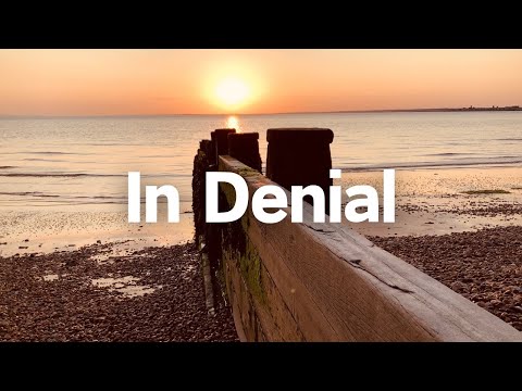 Emma Noonan - In Denial [Official Lyric Video]