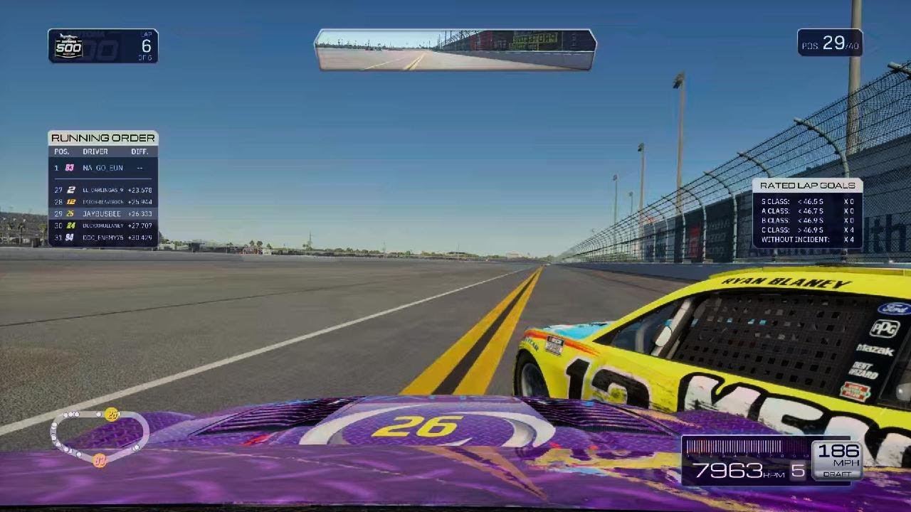 NASCAR 25 wrecker eaton-beaverson - YouTube