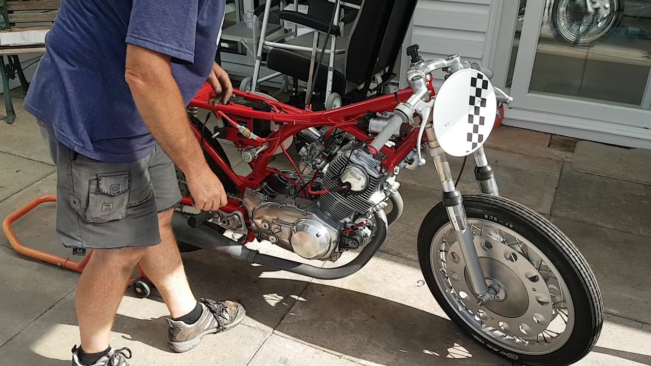 HONDA CB72 1963 RACER RESTORATION - YouTube