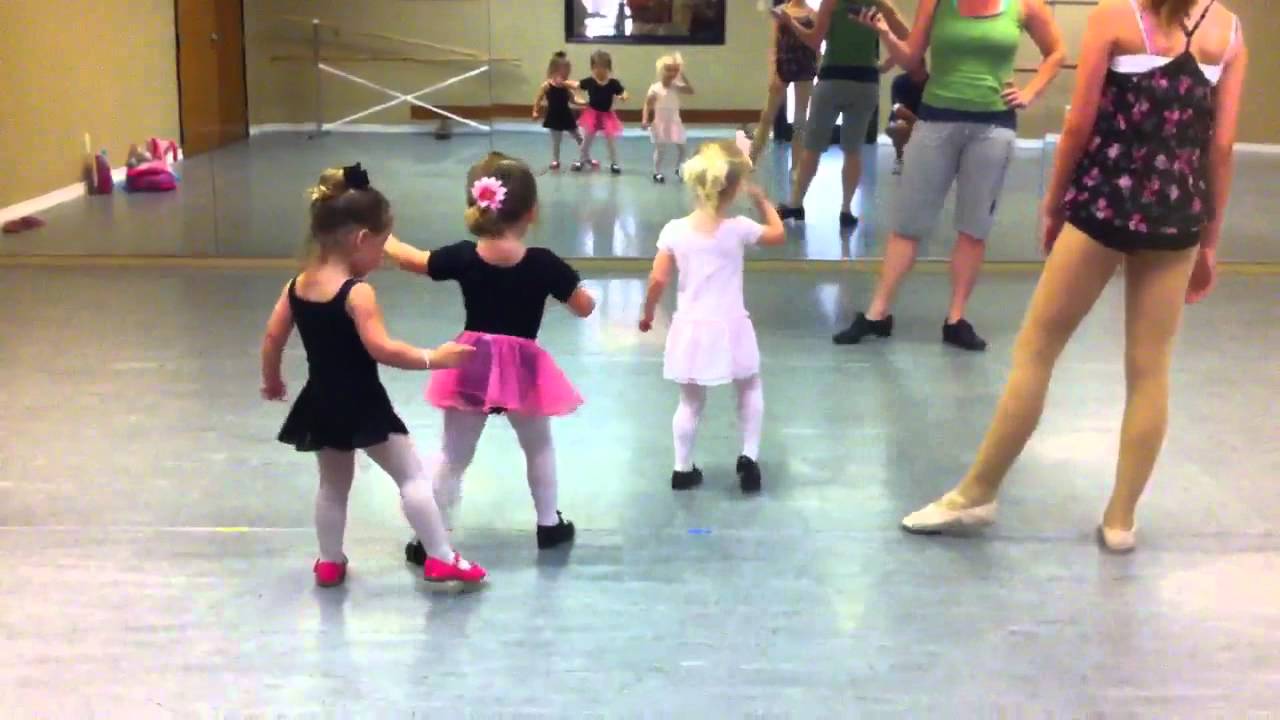 Tiny Dancer - YouTube