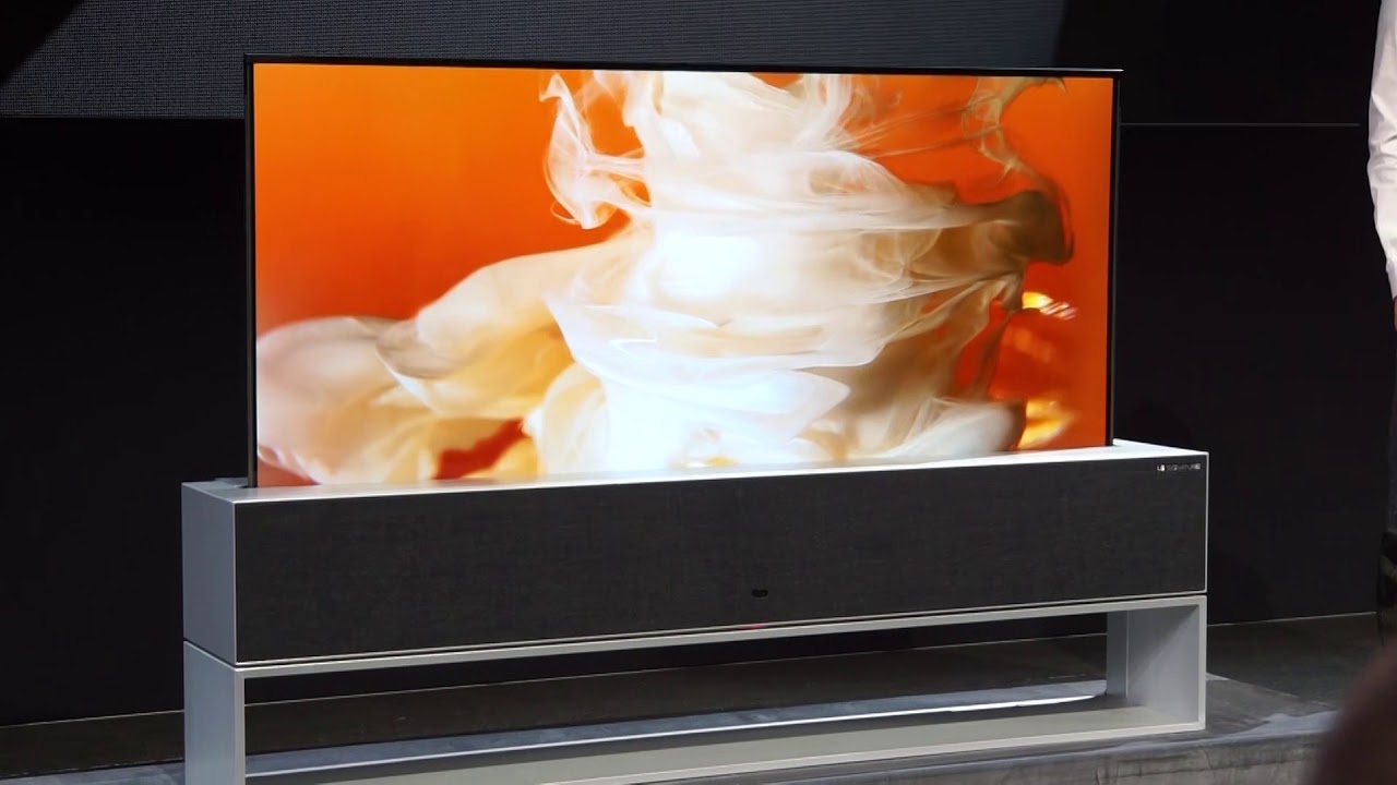 CES2019「LG SIGNATURE OLED TV R」Demo - YouTube