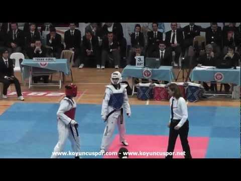 53kg Final Seyma Tuncer - Damla Sezgin (2013 Ümitler Türkiye Taekwondo Şampiyonası)