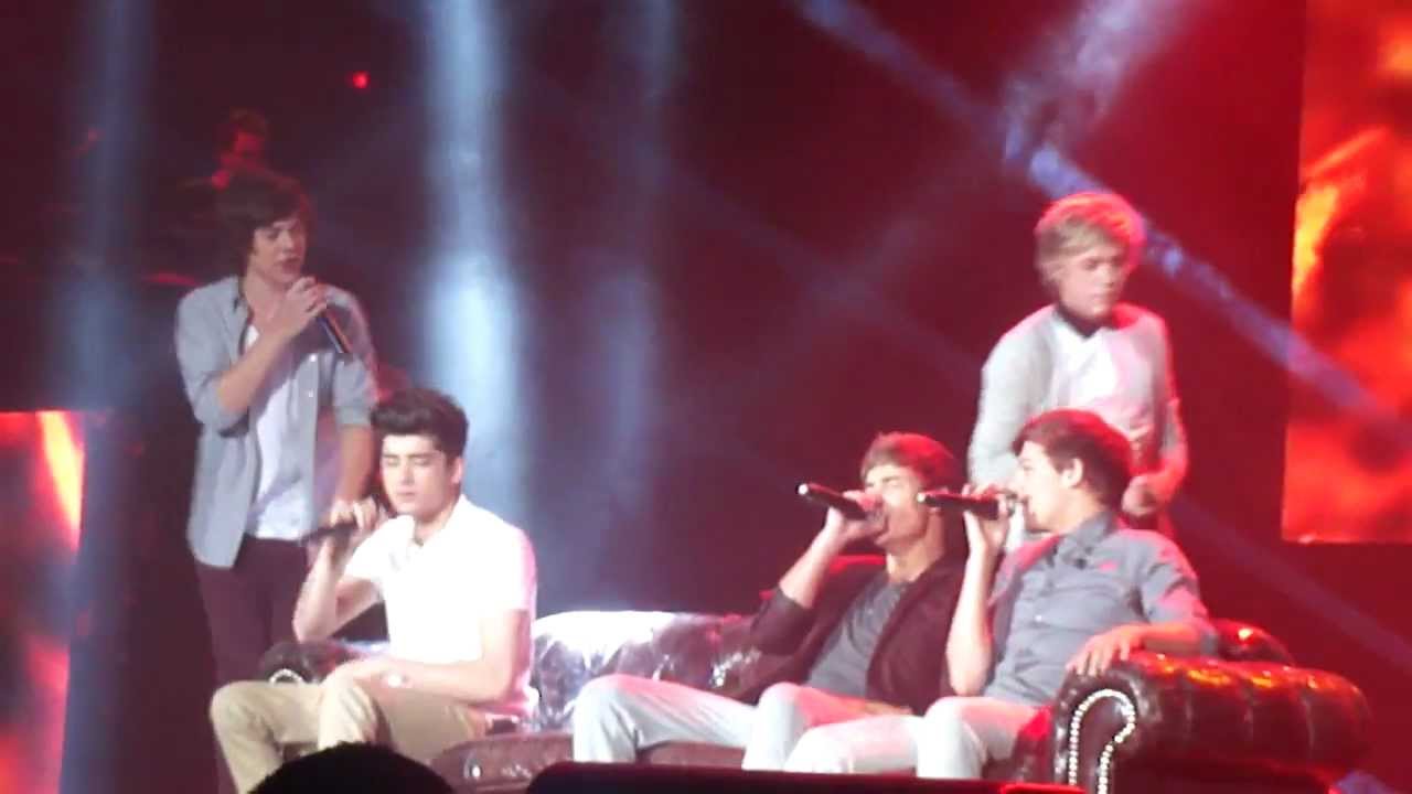 One Direction- More Than This (Mexico City) June 6 - YouTube
