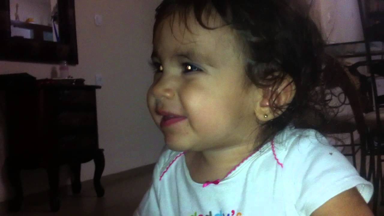 Baby eats lemon, funny face - YouTube
