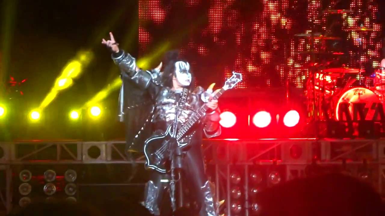 KISS - "War Machine" - YouTube