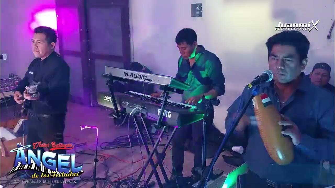Victor Baltazar El Angel de los teclados En ViVo desde Dulces Nombres - YouTube