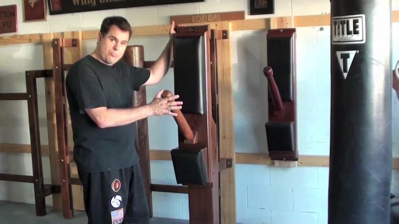 Shaolin House Trapping Arm Dummy - YouTube