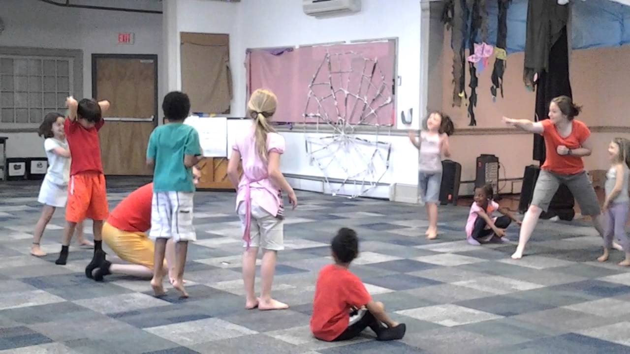 Relay Game- Ants Pass the Water Droplet - YouTube