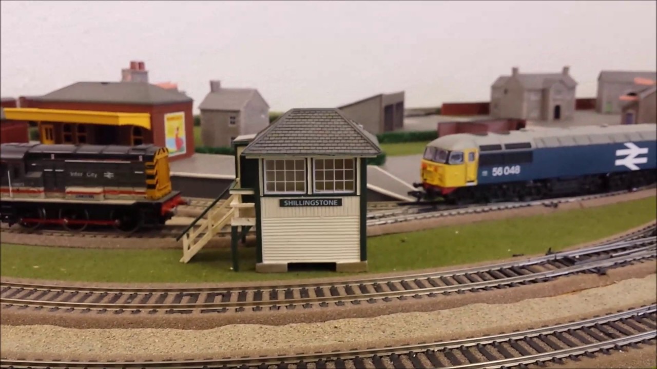 Bachmann 32-413 BR Class 25/2 Diesel Electric Loco No. D5237 BR Two ...