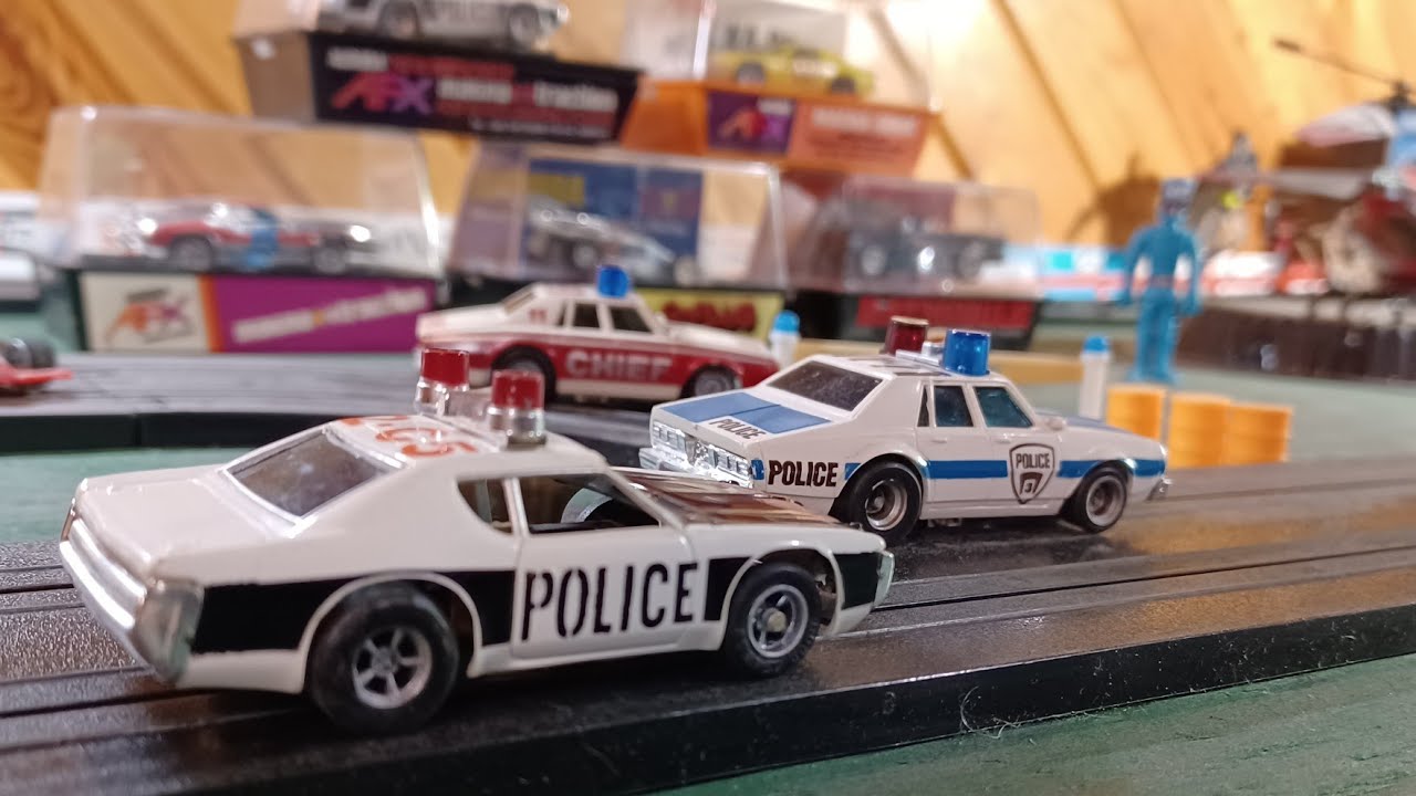 AFX Aurora Police Pack Special Vintage HO Slot Cars - YouTube