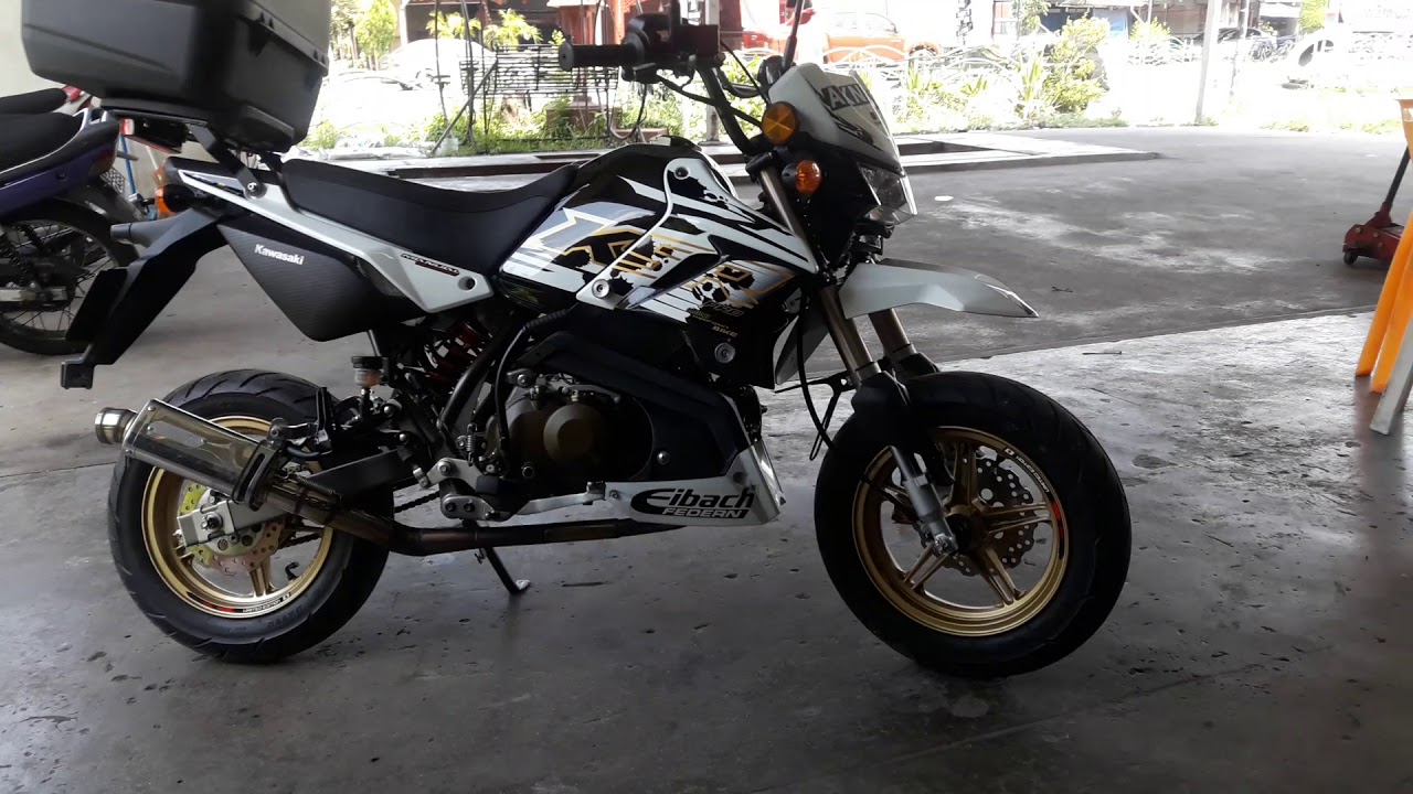 Kawasaki ksr pro - YouTube