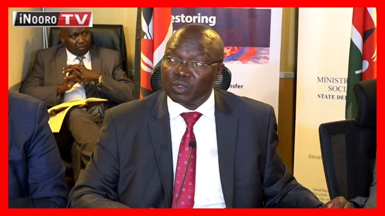 Minista Simon Chelugui kwamukira matamu ma wabici njeru - YouTube