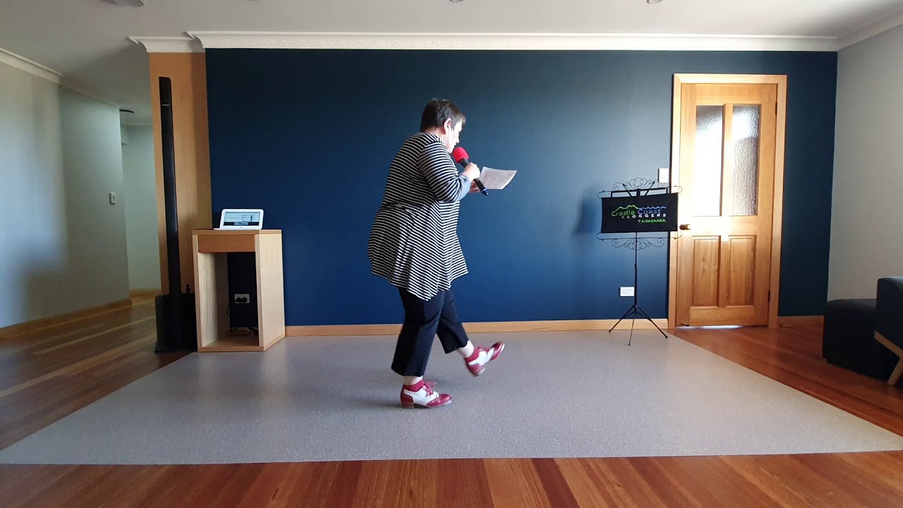 Girls' Night Out - clogging dance - YouTube