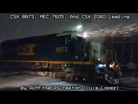 CSX 8873, MEC 7605 and CSX 2060 Leading A Northbound Freight Train - YouTube