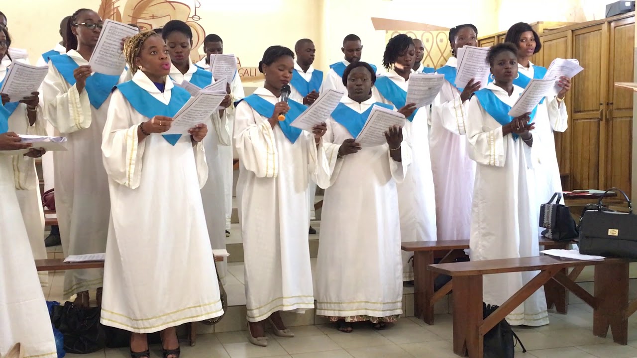 KYRIE & GLORIA_MESSE A LA VIERGE - YouTube