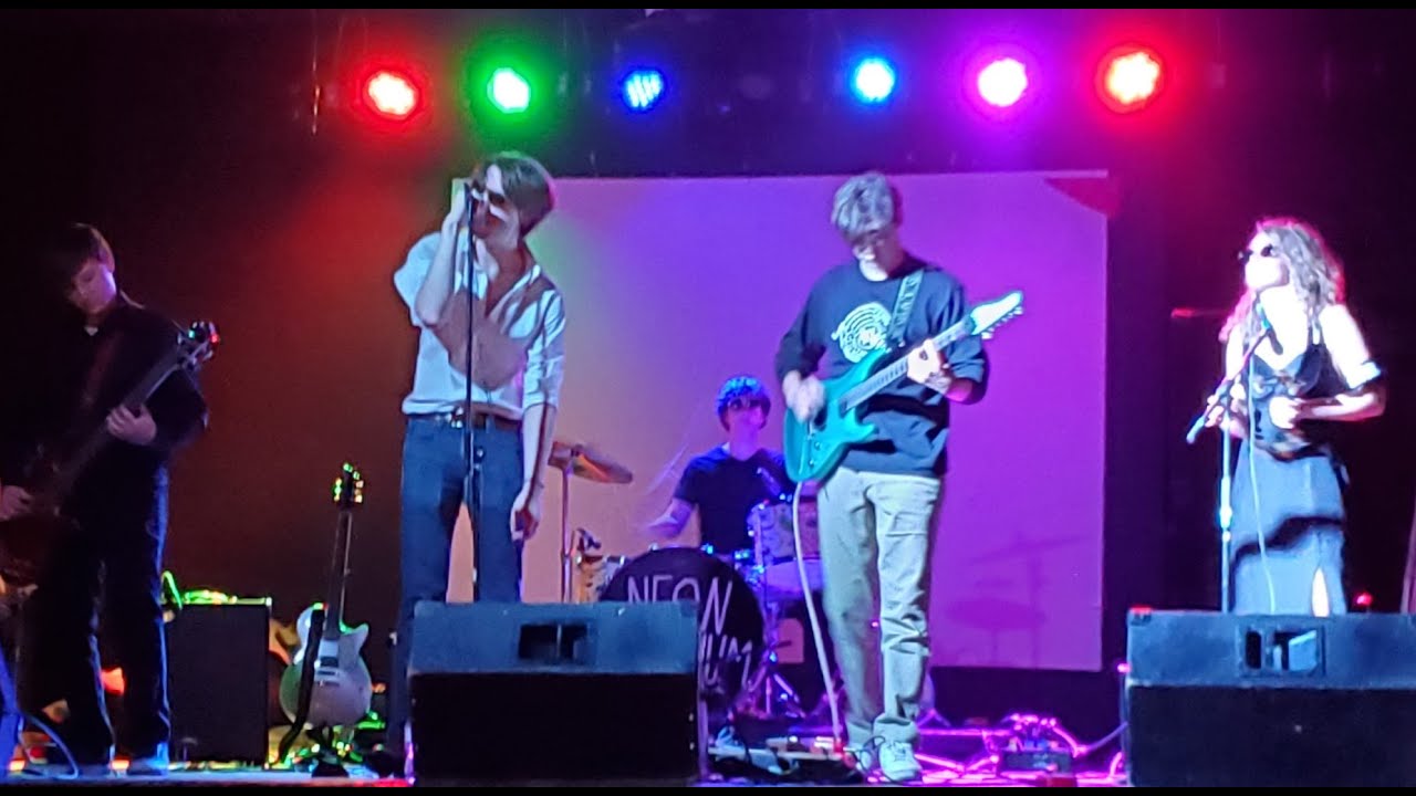 Neon Vanadium at Basement Transmissions 12 13 24 - YouTube