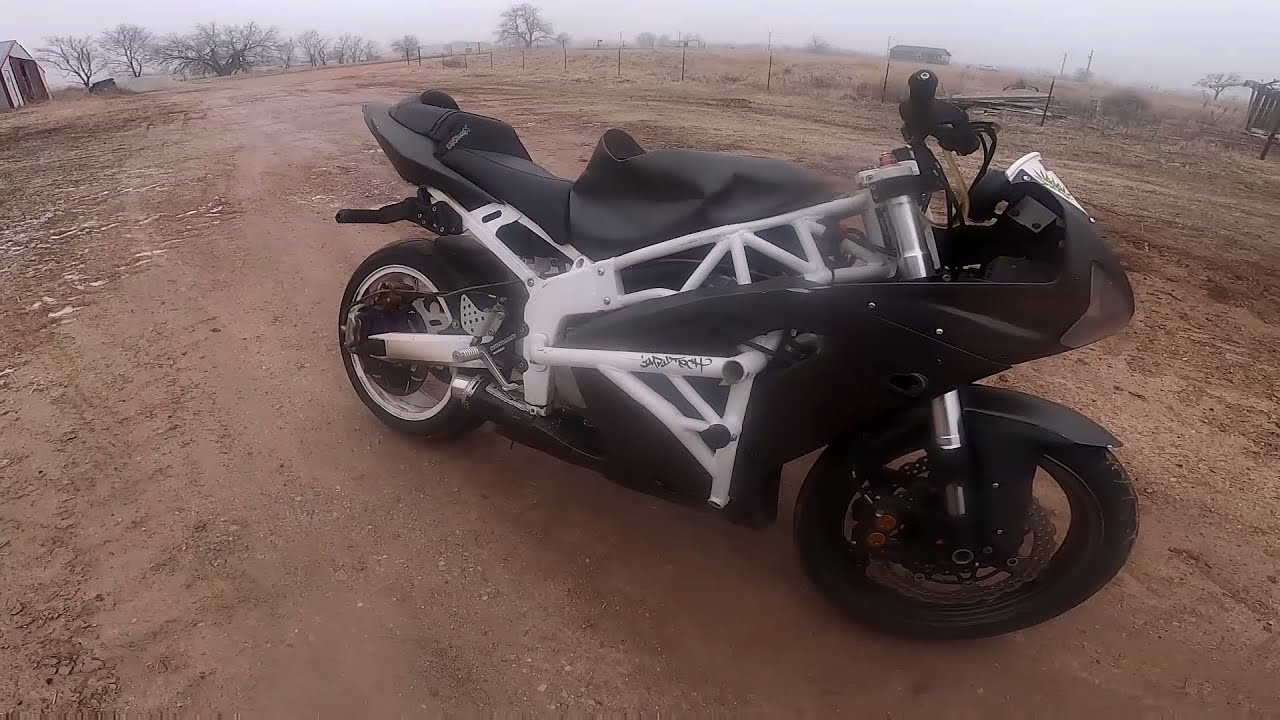 UNVEALING MY NEW STUNT BIKE! (2004 zx6r) - YouTube