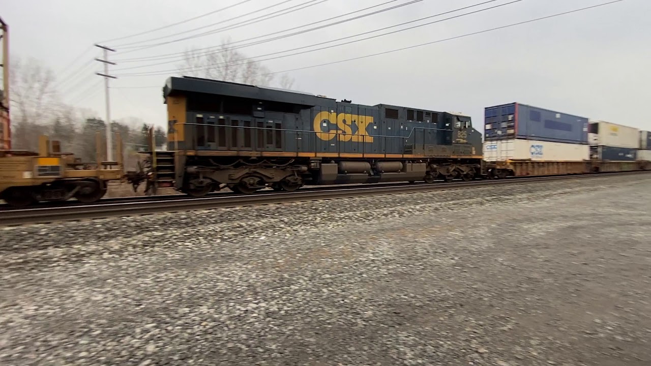 977: CSX q020 with amazing crew - YouTube
