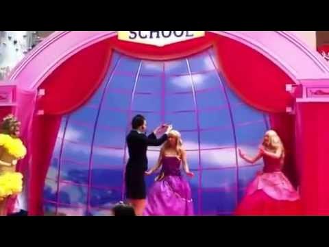 Barbie Princess charm school movie part 2 - YouTube
