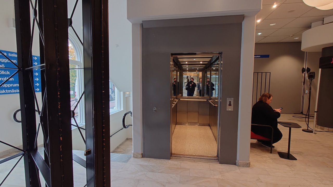 EPIC!! BPA Traction Elevator @ Kulturhuset Glada Hudik - YouTube