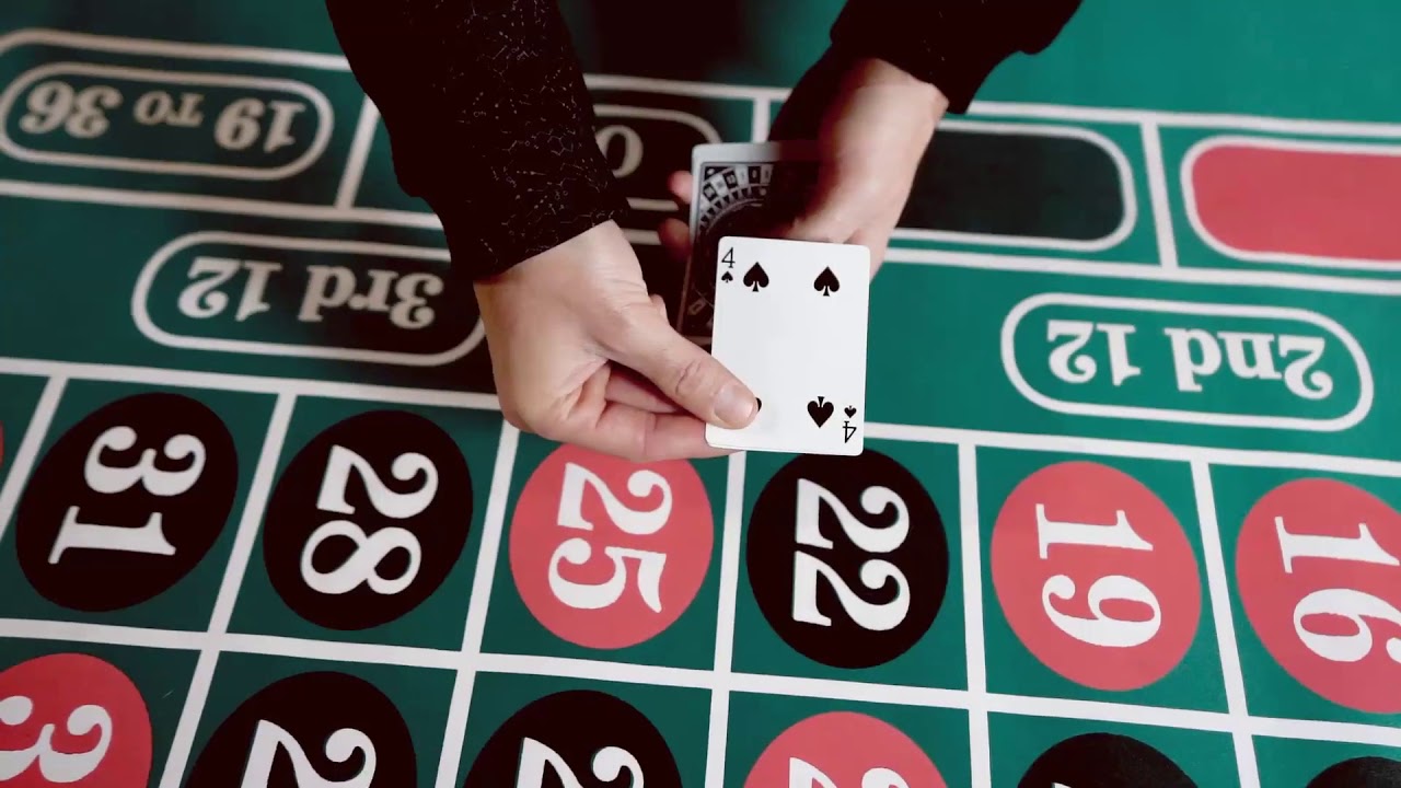 Roulette Playing Cards by Mechanic Industries - YouTube